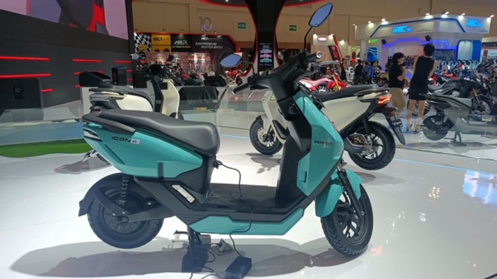 DP Terjangkau, Cicilan Ringan! Kredit Motor Listrik Honda Icon dan CUV ...
